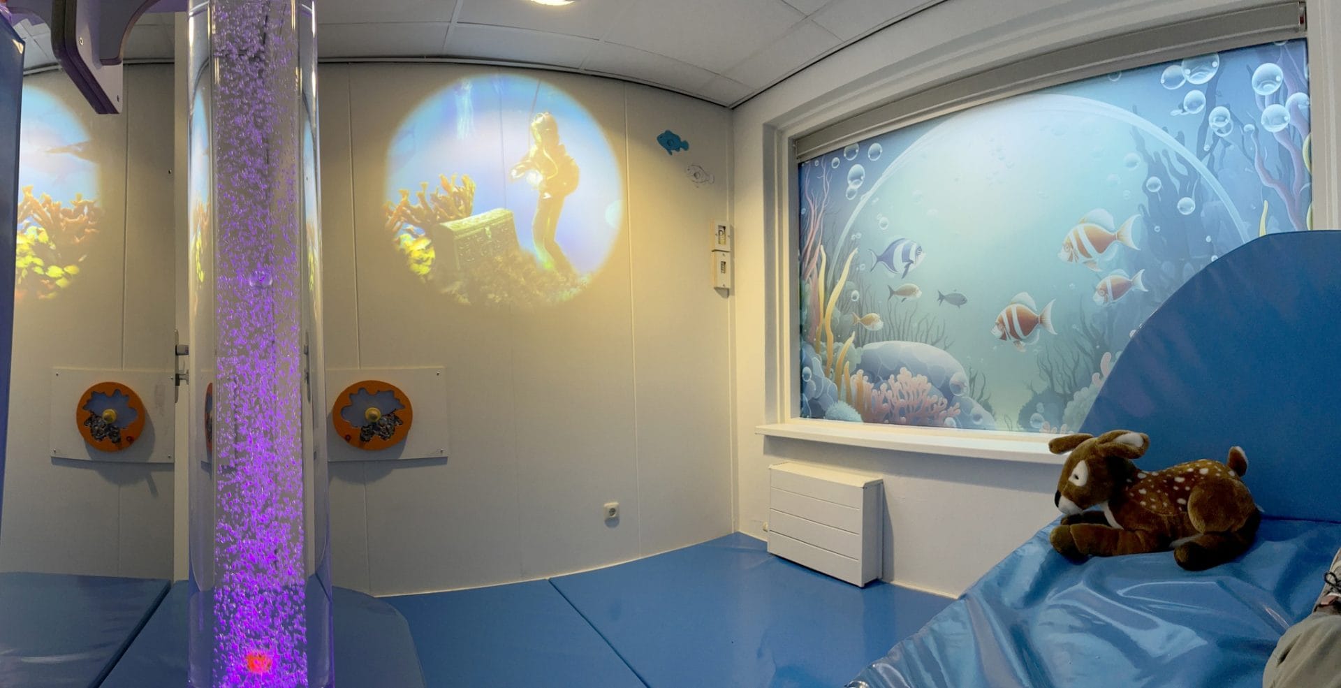 Snoezel room for children - a safe and stimulating environment - Barry ...